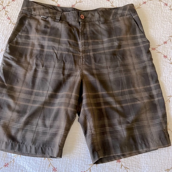 Rusty | Shorts | Mens Shorts Brown Mild Plaid With Side Pockets | Poshmark